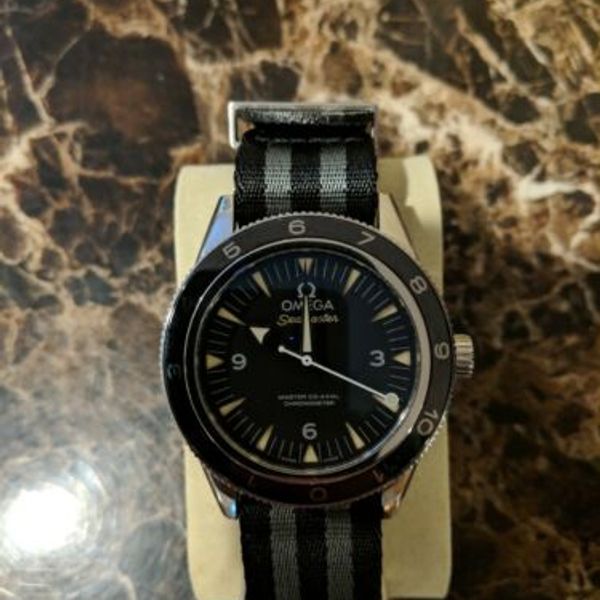 Omega Seamaster 300 Spectre Limited Edition James Bond 007 233.32.41.21 ...