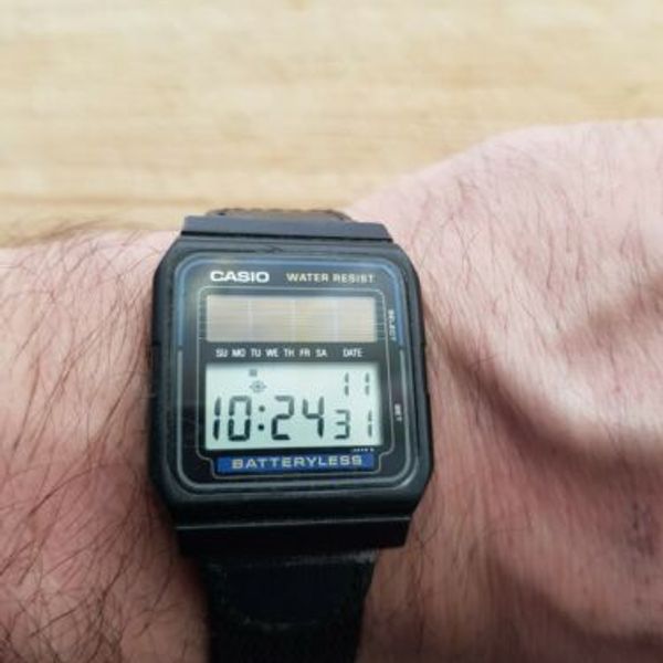 Rare Vintage Casio Batteryless Solar Watch In Very Good Condition See ...