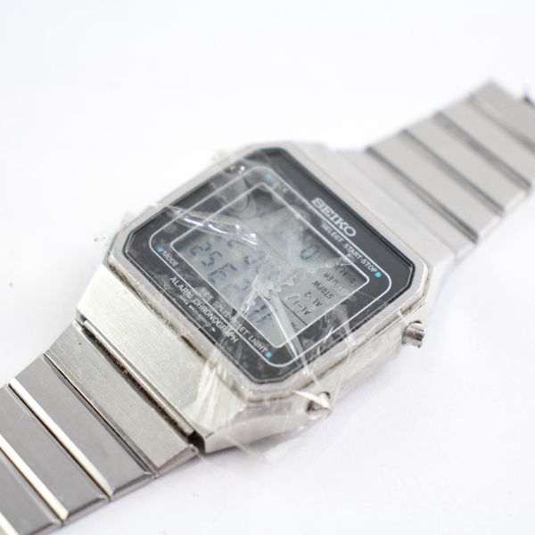 Seiko Chronograph Digital Watches Quartz WORKING x 2 | WatchCharts ...