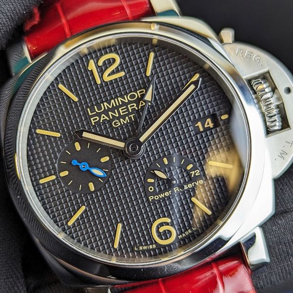 [ LNIB 2021 ???? ] Panerai PAM01537 GMT Waffle Dial 72 Hour Power ...