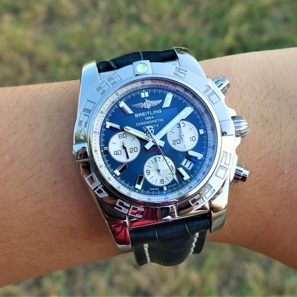 BREITLING Chronomat 44 B01 Blue dial – OEM Leather - Exotic Rare ...