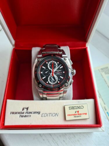 SEIKO 7T62-0GR0 SPORTURA F1 HONDA RACING CHRONO MENS WATCH SNA749 ...