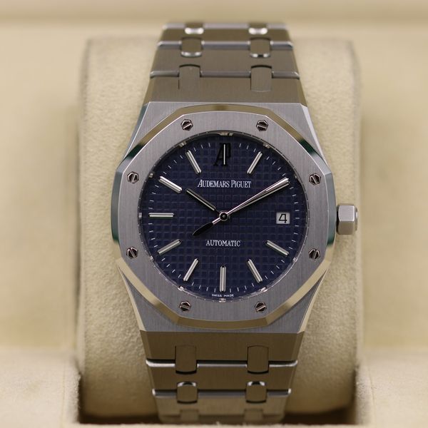 FSOT: Audemars Piguet Royal Oak 15300 Blue Dial 39mm - Box & Papers ...