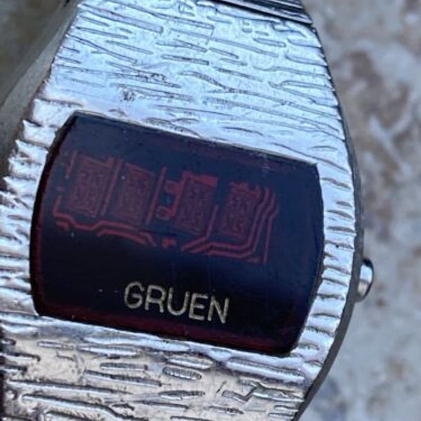Vintage LED Watch 1970s Green Woman | WatchCharts Marketplace