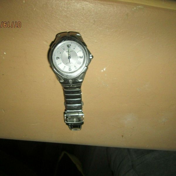 Seiko Kinetic Auto Relay Watch (Broken-Water Damage) | WatchCharts ...
