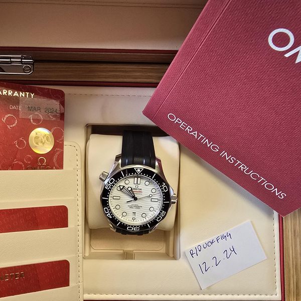 [WTS] - 2024 OMEGA SEAMASTER PROFESSIONAL 300M WHITE "POLAR" DIAL Full ...