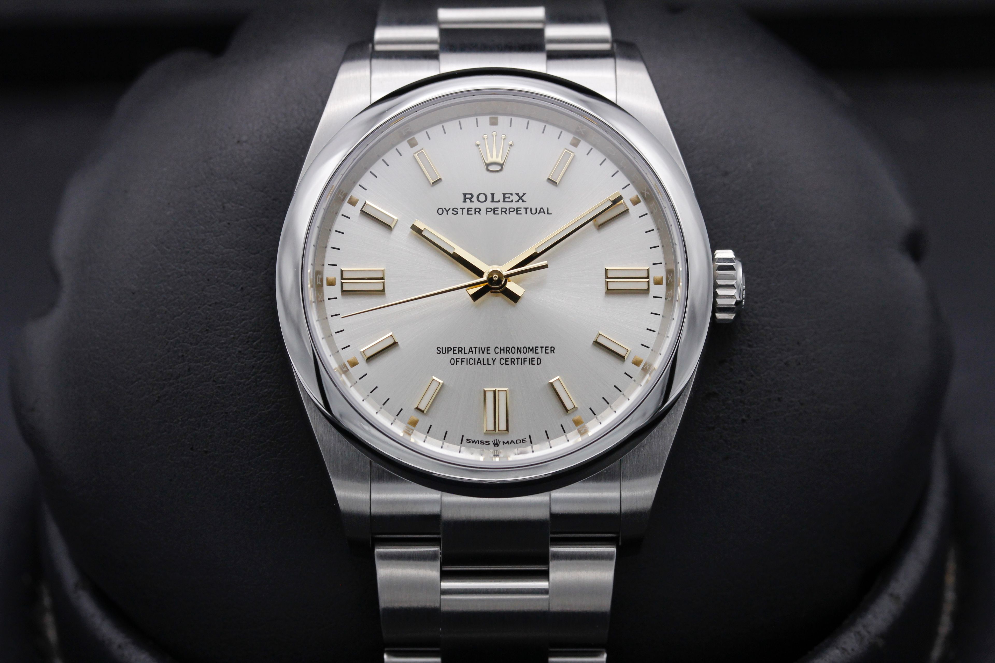 FSOT: Rolex - Oyster Perpetual - 126000 - Silver Dial - 36mm - New 2021 ...