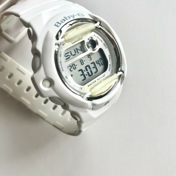 Women's Casio Baby-G Shock Resistant MP-MBGA5-2 White Silver w/ Case ...
