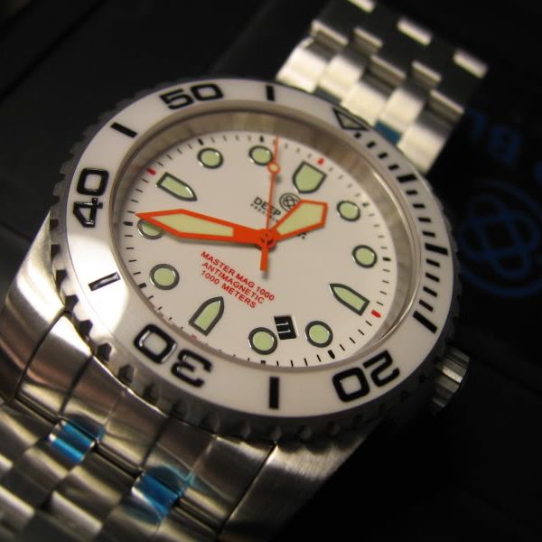 BNIB: Deep Blue Master Mag Ceramic Bezel WHITE (ON HOLD PENDING FUNDS ...