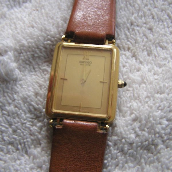 Vintage Seiko Quartz Watch 9020-5119 | WatchCharts