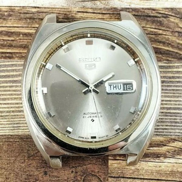 Vintage Seiko 5 Waterproof 6119-8270 Automatic 21 Jewels | WatchCharts