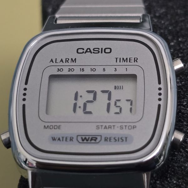 Casio Analogue & Digital Display Chrome & Silver Stainless Stain ...