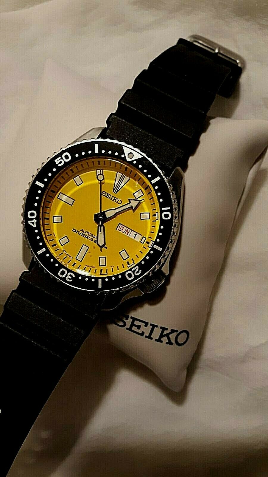 SEIKO MEN’S WATCH SKXA35 200 METER SPORT DIVER, AUTO, DAY/DATE, YELLOW ...