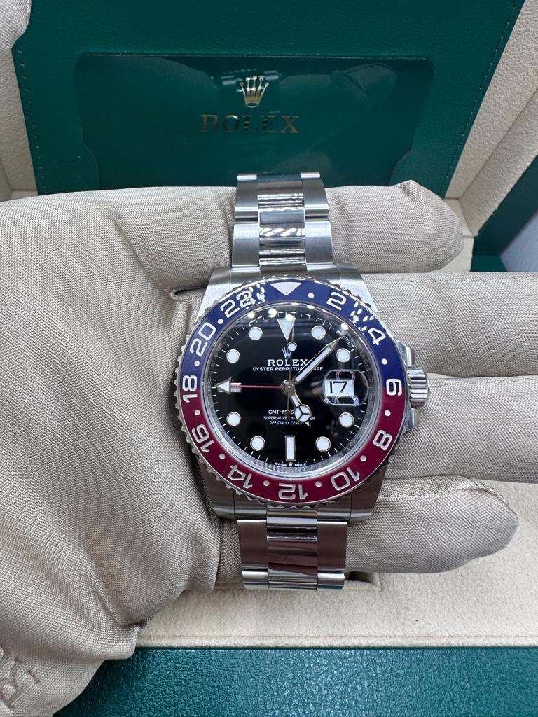 Rolex GMT Master II (Pepsi) Reference number 126710BLRO in Oyster ...