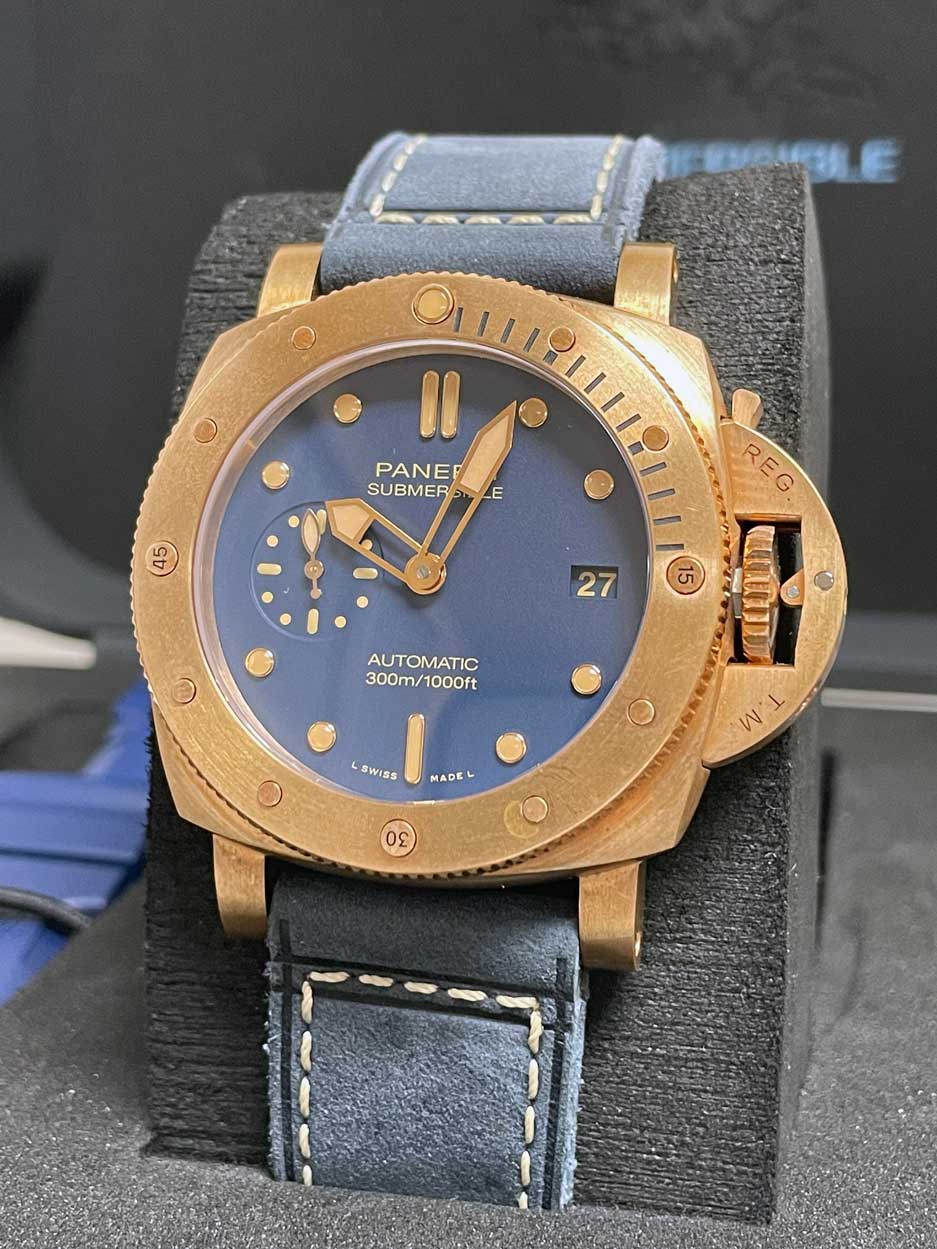 FS: Panerai 42mm Submersible Bronzo Blue 1074 Pam01074 LNIB | WatchCharts