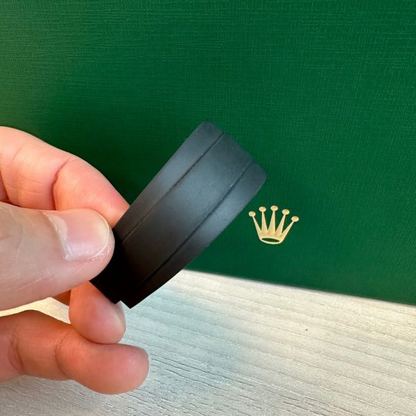 Rolex Oysterflex Genuine Size E for Daytona | WatchCharts Marketplace