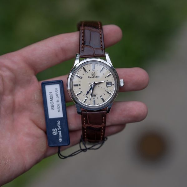 Grand Seiko SBGM221 GMT Elegance Ivory Cream Dial Automatic Watch 2024 ...