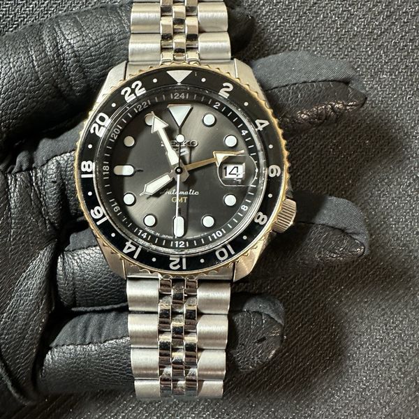 Seiko 5 Five Sports SSK021 SKX GMT Automatic Watch Gold Bezel Scratch ...