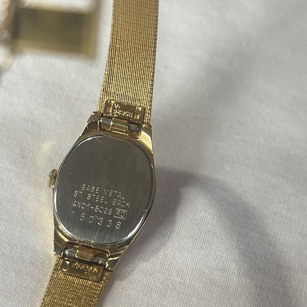 VINTAGE SEIKO QUARTZ GOLD TONE WATCH | WatchCharts Marketplace