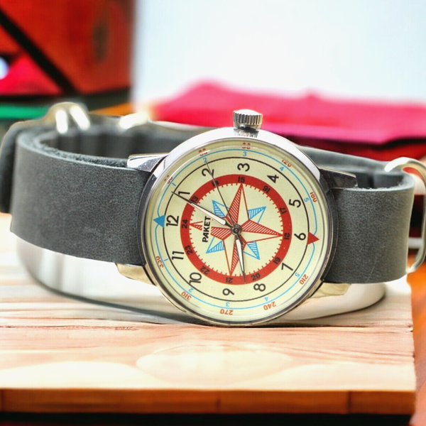 Orologio Vintage RAKETA Rosa del Vento, SOVIETICO/URSS, RUSSIA ...