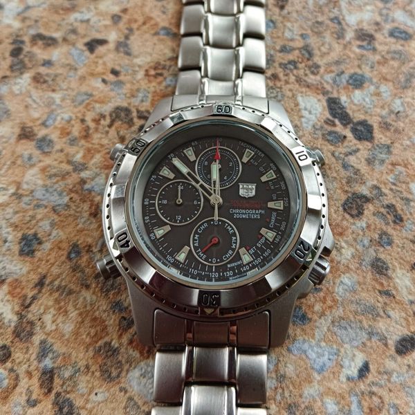 Elgin Treasure Multifunction Solar Chronograph Titanium | WatchCharts ...