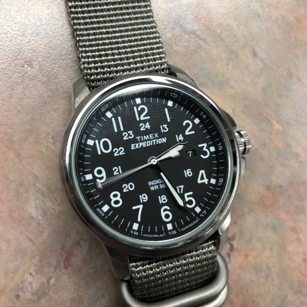 Timex Expedition 40mm field watch indiglo on brand new Zulu - $30 ...