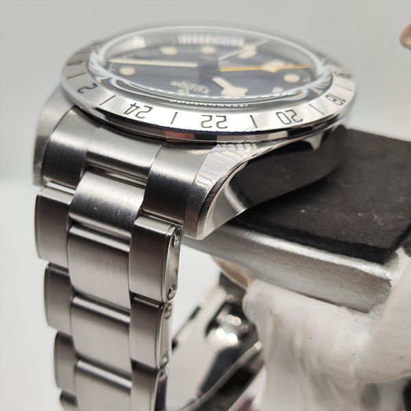 [WTS] Tudor Black Bay Pro GMT 79470 $2,600 | WatchCharts Marketplace