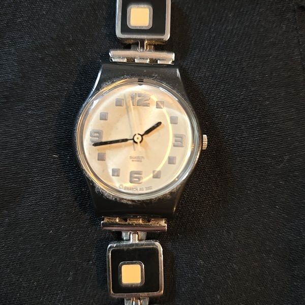 Vintage Swatch AG 2002 Woman's Stainless Steel & Enamel Band Watch ...