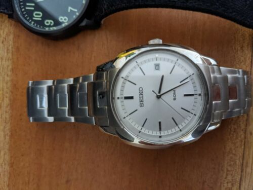 Silver Seiko 7n42 with Metal Bracelet | WatchCharts Marketplace