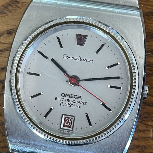 Superbe Montre Omega Constellation Electroquartz F8192 Hz | WatchCharts ...