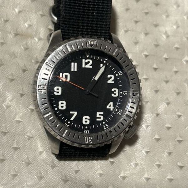 MARATAC 5VKB6 AUTOMATIC WATCH WORKING | WatchCharts Marketplace