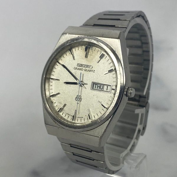 SEIKO GRAND QUARTZ 9943-8000 Mens Watch Day/Date White Vintage Rare ...