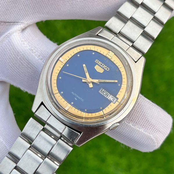Rare Vintage Seiko 5 Sea Blue Dial Automatic Japan Made Men's Watch 7009-8020 | WatchCharts ...