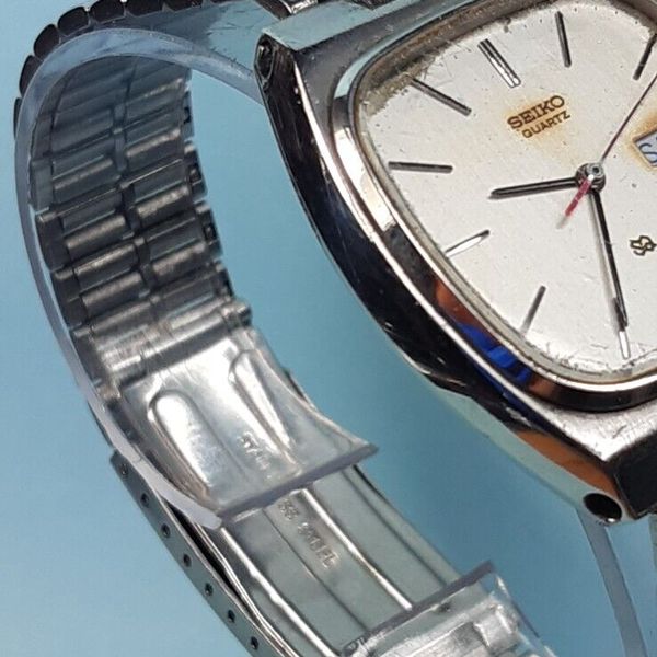 VINTAGE SEIKO SQ 8223-5210 QUARTZ WATCH | WatchCharts Marketplace