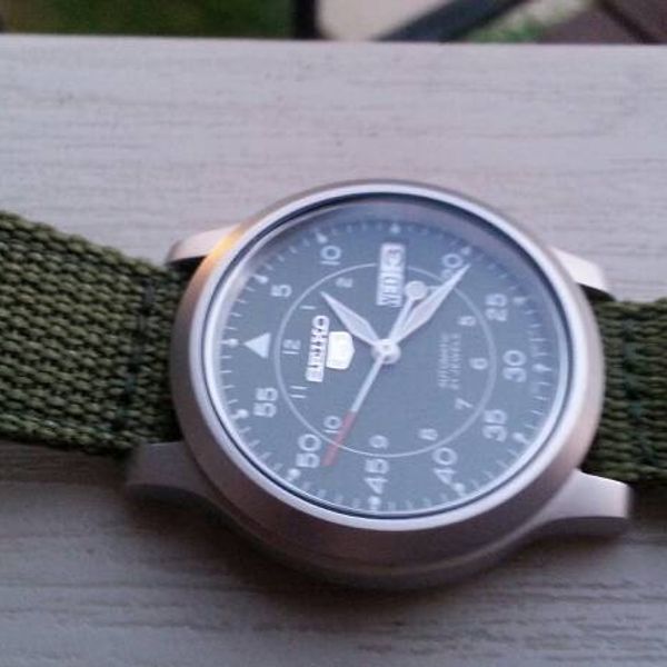 Seiko SNK805K2 Green | WatchCharts