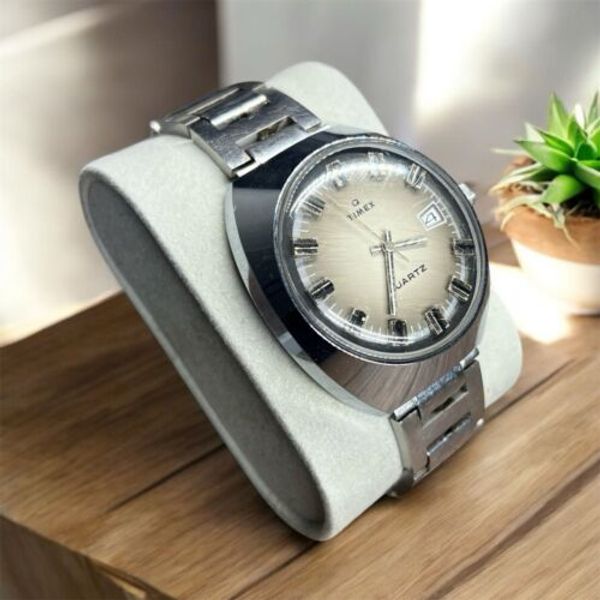 Vintage Timex Q Quartz Model M62 Time Machine Watch | WatchCharts ...