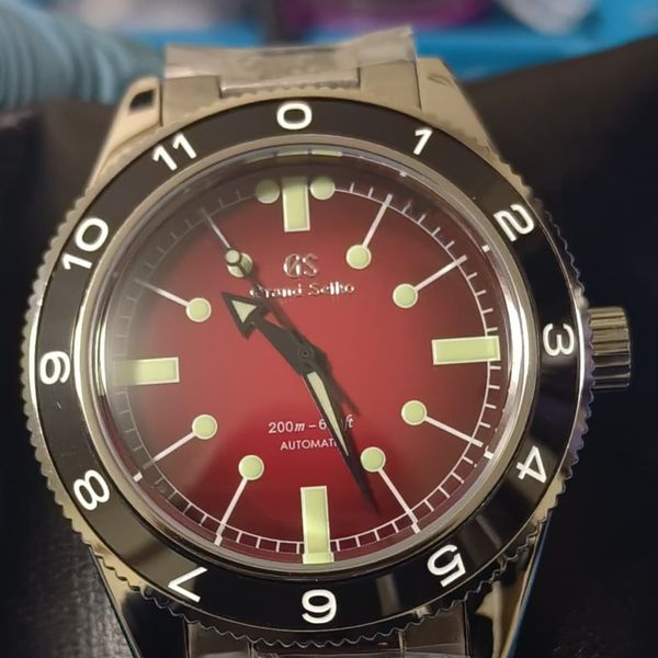 Grand Seiko Mod GS Serica Gradient Red Dual Time GMT Black Ceramic ...