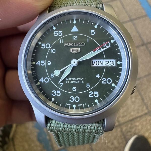Seiko 5 SNK809 Automatic Men's Military Field Watch 37mm Black Dial ...