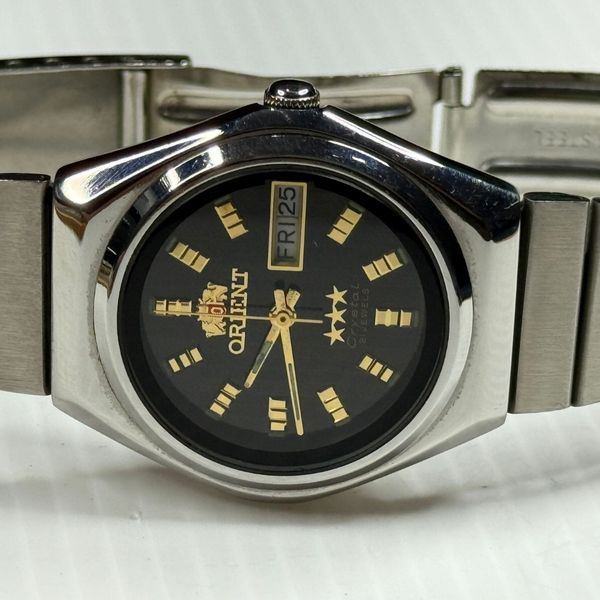 Orient Three Star Crystal Vintage Watch 21 Jewels Water Resistant ...
