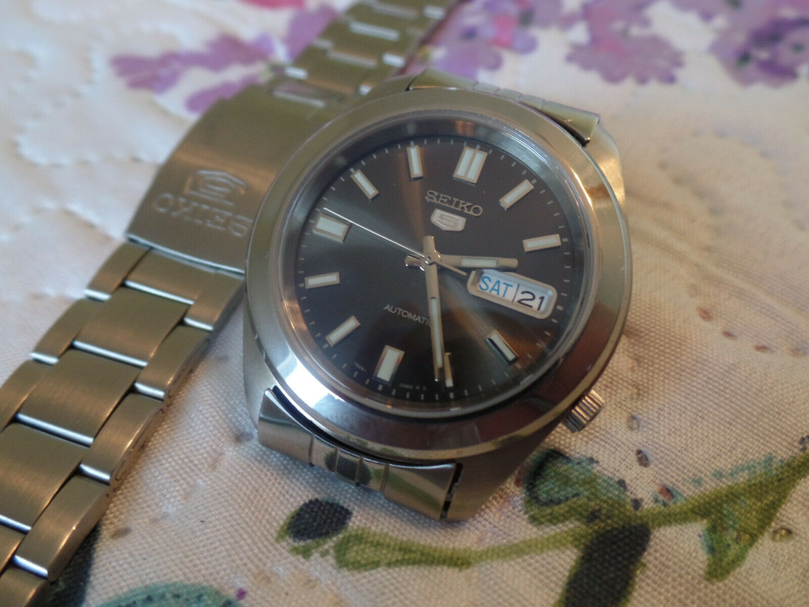 Seiko 5 SNKM63 case with a SNXS79 Mod dial | WatchCharts Marketplace