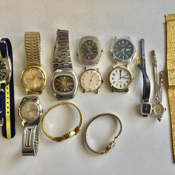 Lot of Vintage Watches, Men & Women, Seiko, Longines, Citizen, Elgin ...