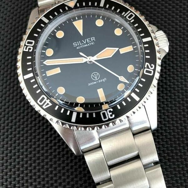 Manchester Watch Works MWW Silver Watch Archetype 1 Maxi Rolex 5517 ...