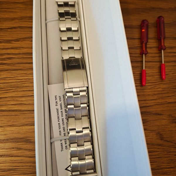 Forstner Rivet stainless steel metal bracelet (20mm lug width ...