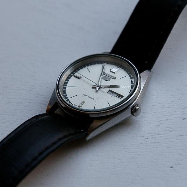 [WTS] Vintage Seiko 5 Automatic with Date Window | WatchCharts Marketplace