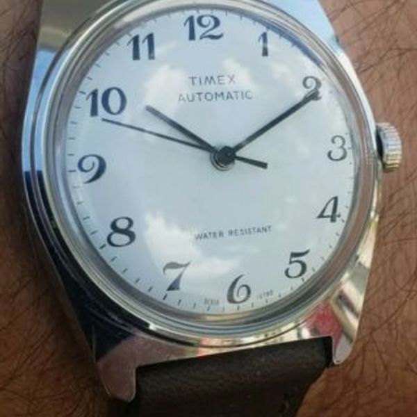 Beautiful VINTAGE Men's Timex Classic AUTOMATIC Watch Original ...