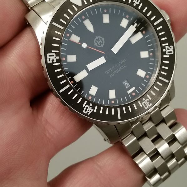 FS: Helm Vanuatu | WatchCharts Marketplace