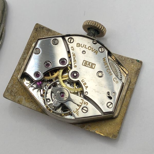 1940â s Bulova 8AE Men's Tank Watch Movement 17 Jewels Rolled Gold ...