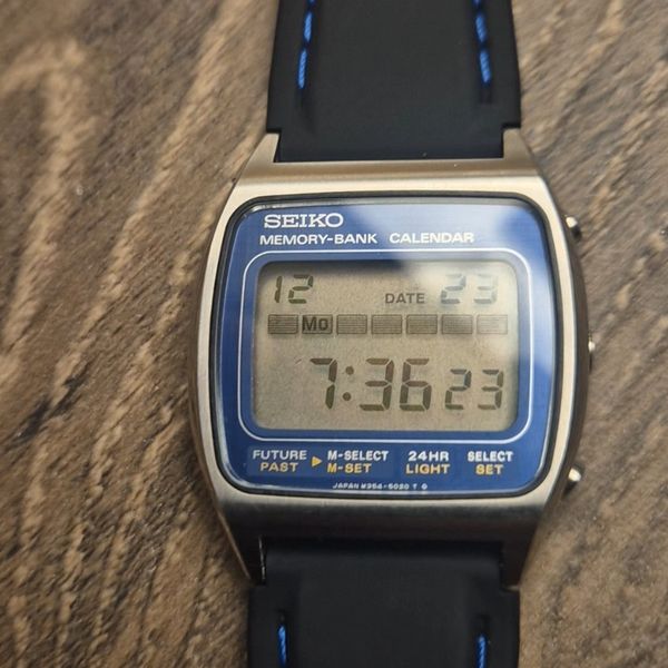 Vintage Seiko M354 Digital Watch | WatchCharts Marketplace