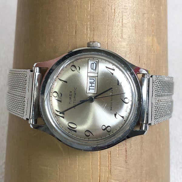 Vintage Timex Marlin Mens Day Date 1980 Silver Milanese Automatic Watch ...
