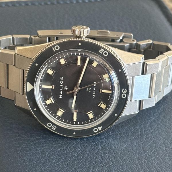 [WTS] Halios Fairwind Slate Gray Diver’s Bezel includes Original Travel ...